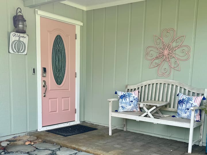 The Pink Door - Port St. Lucie, FL