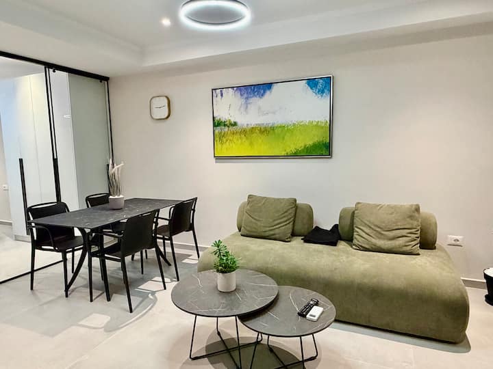 Central Boulevard Suites – Lushnje - Lushnjë
