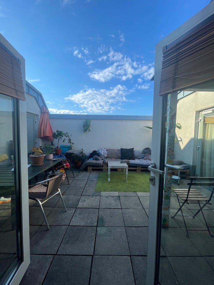 Cozy Flat 1 Min Away From Esc 2026 - Wien