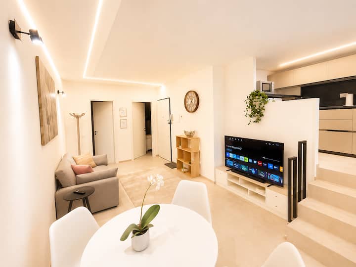 Zentral & Neu | Walk-in Regendusche | Fast Wifi - Desenzano del Garda