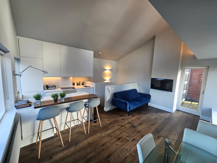 Full 2 Bed Apartment In Temple Bar - Dublin