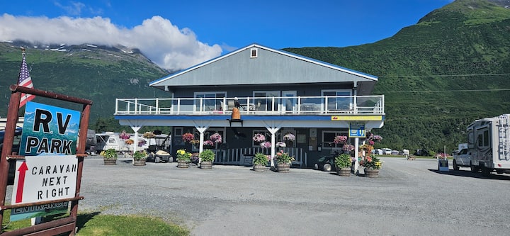 Cabin #13 - Valdez, AK