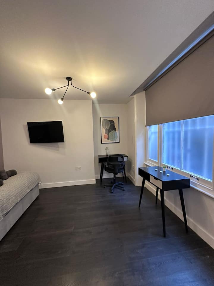 (18/f3)big Ground F Studio Zone1 Notting Hill+wifi - London