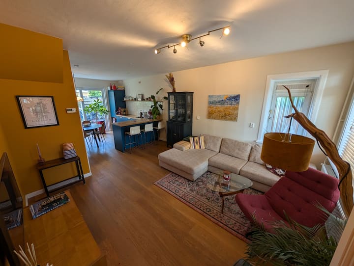 Mooie Kleurrijke Woning In Amsterdam-noord - Amszterdam