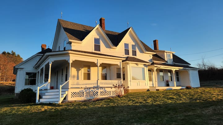 Dame Hill Inn - Concord, NH