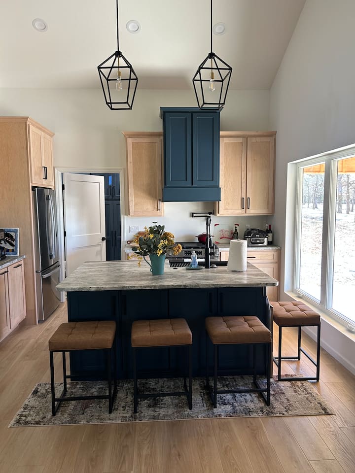 Mt Nebo Thomas Cabin - Mount Nebo State Park, Dardanelle