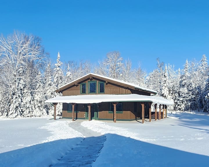 Cabin Near Lake Vermillion | Hot Tub, Pet Friendly - Cook, MN