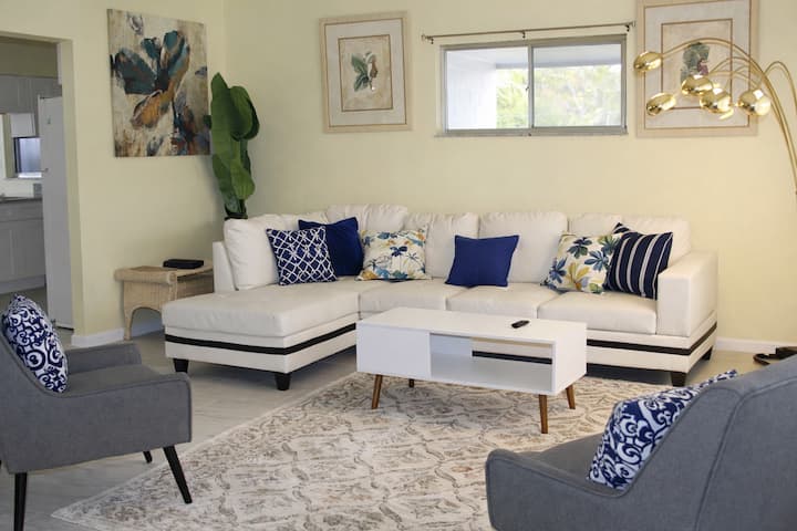 Peaceful Hideaway | Comfy Beds & Outdoor Space - Lake Mary, FL