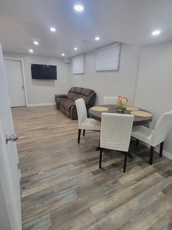 Quiet, Private 2-beds Suite Near W Univ.&hospital - London