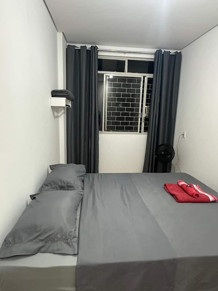* Quarto 1 Cama Box Casal - Belo Horizonte