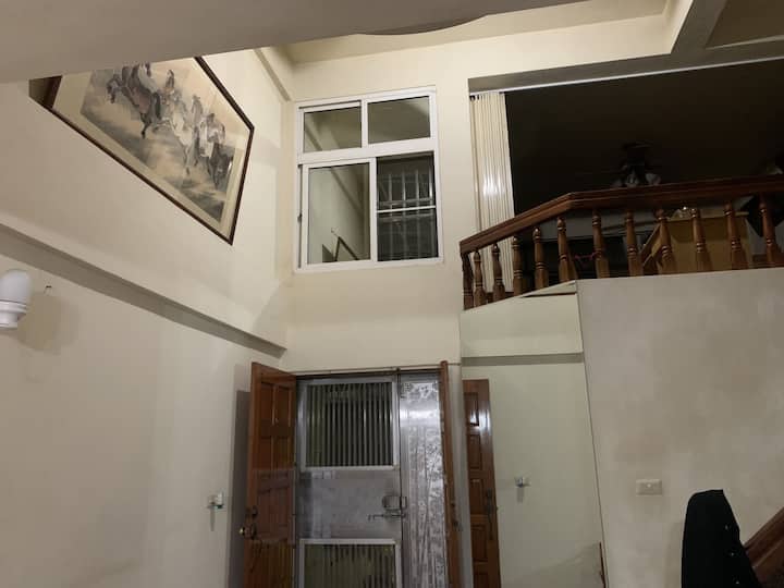 (套房）透天大樓之一間套房 自助整理有折扣 尚有其它三房與和室 - Kaohsiung City