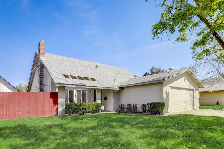 Monthly 40% Off | 5b3b｜5+ Parking | Sleeps 10 - Sacramento, CA