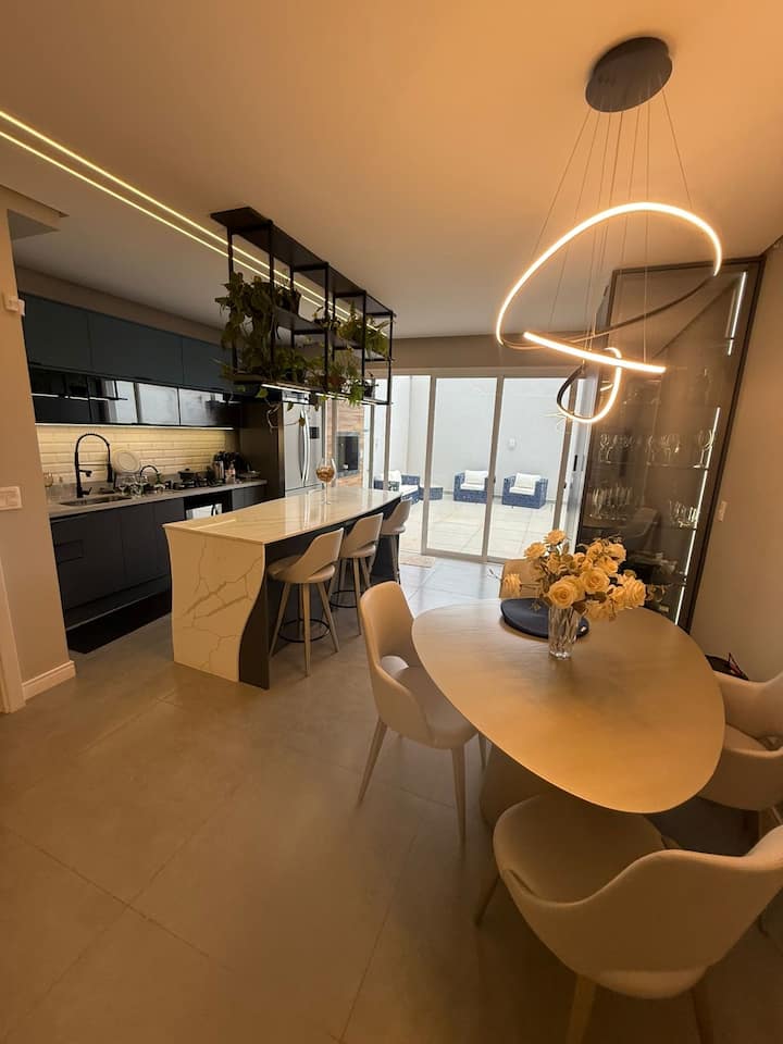 Casa 100% Mobiliada Com Piscina! - Passo Fundo