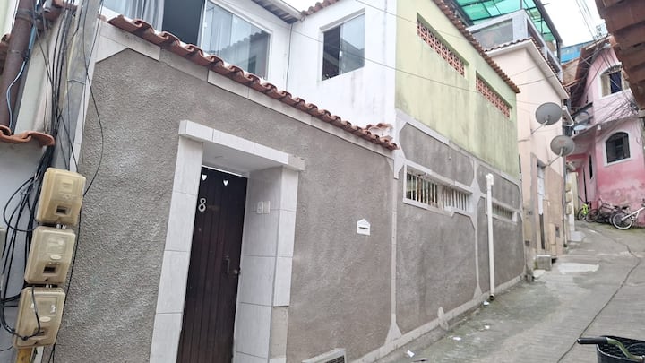 Casa Em Arraial. Espaçosa E Bem Localizada. - Arraial do Cabo
