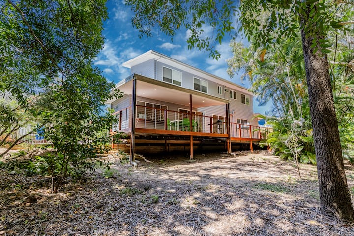 10 Beach Houses - Agnes Water