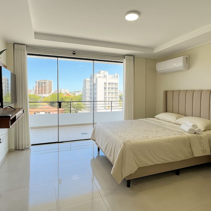 Encantador Studio Con Terraza En Equipetrol - Bolivie