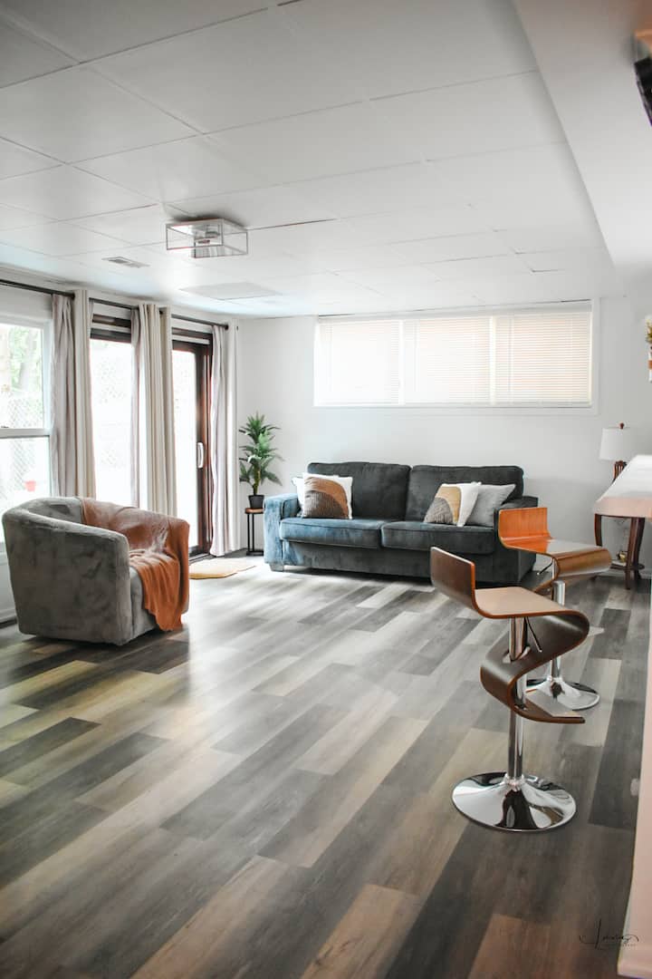 The Cardinal Nest - Waukegan, IL