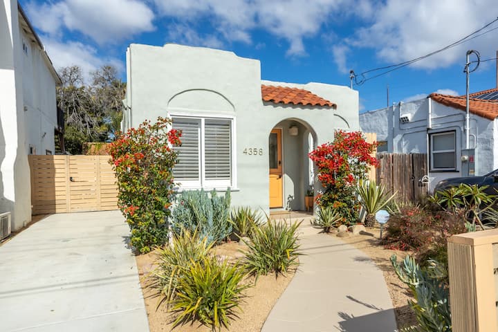 Minty Surf House W/ Backyard Tropical Paradise - San Diego, CA