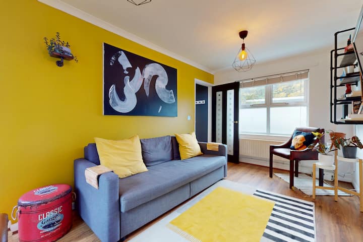 Stylish 2br Home W/backyard Near O2 & Canary Wharf - Londres