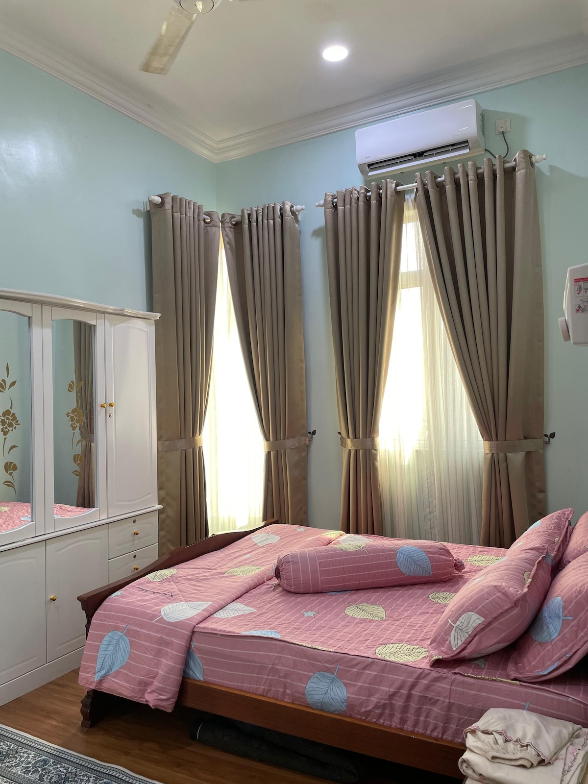 Casa de familia Bonda Fatimah en Besut - Casas en alquiler en Kampung ...