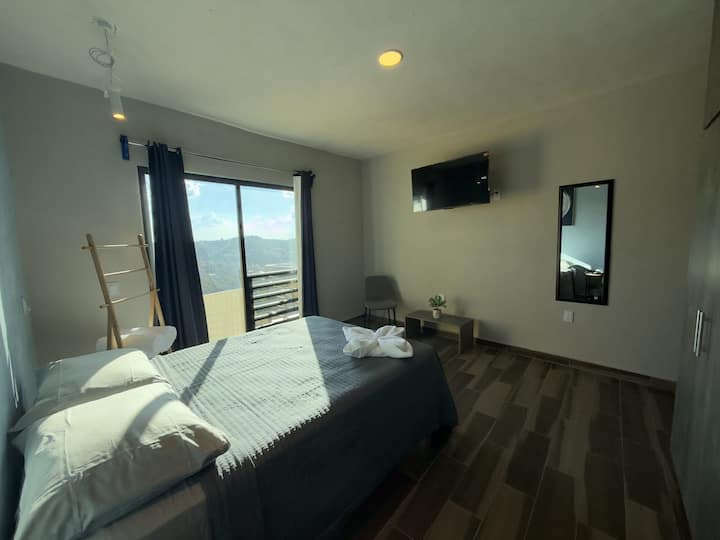 Departamento Con Balcón Y Vista Panorámica A Gto - Guanajuato