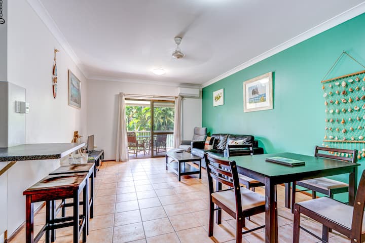 Liana 10~ Beachfront Views Of Dunk Island - Mission Beach