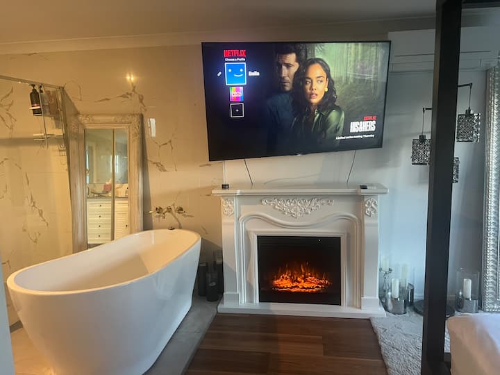 Luxe Boutique Farm Style Stay On Acreage - Caboolture