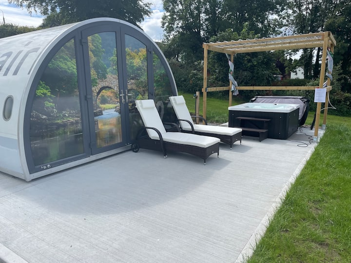 Glamping Pod With Private Hot Tub & Lakeview - Irlanda