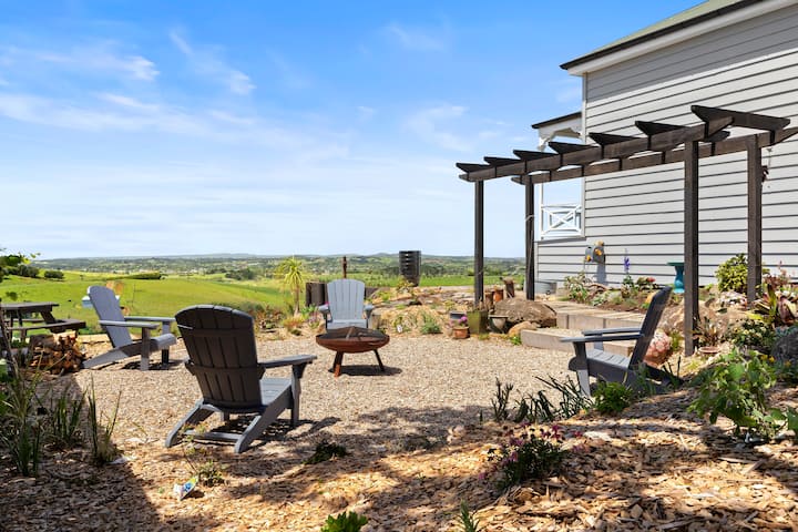 The School Teachers House, Historic Cottage - Waiuku