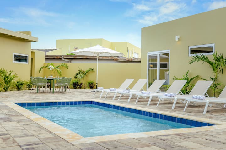 New Palm Beach 3br Villa– 3 Min To Beach | Bocobay - Aruba