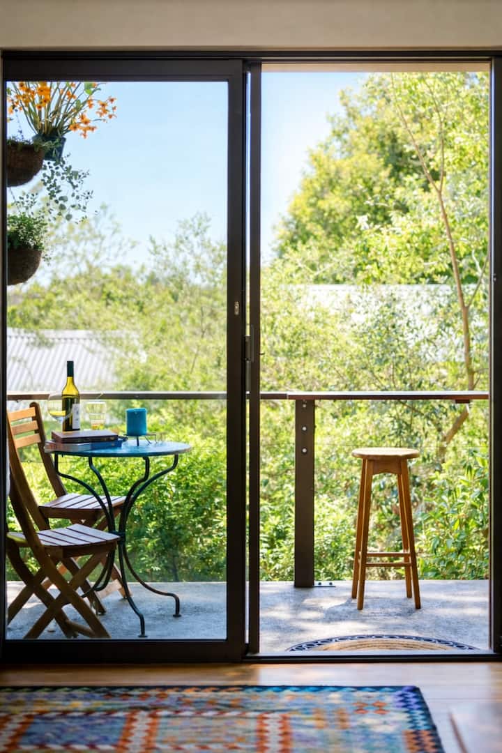 Anam By The Sea · Coastal Retreat · Bundeena - Bundeena