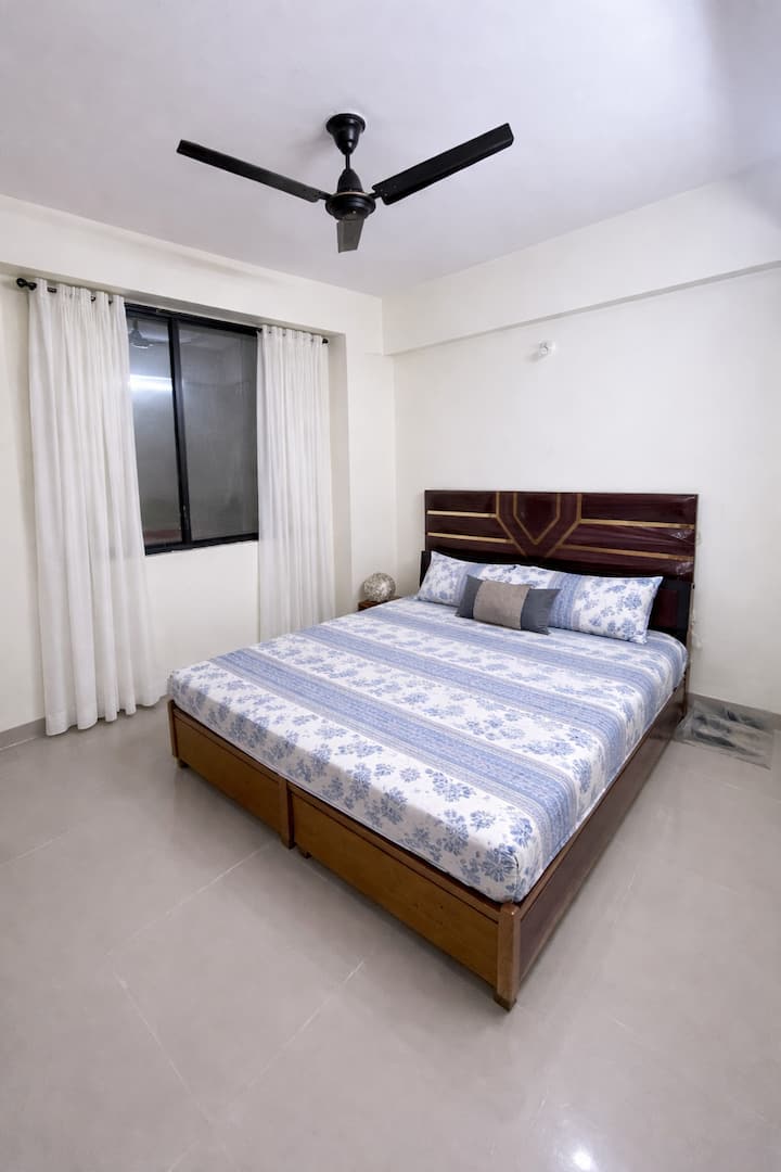 2bhk Apartment Perfect For Family & Groups, Indore - Indore