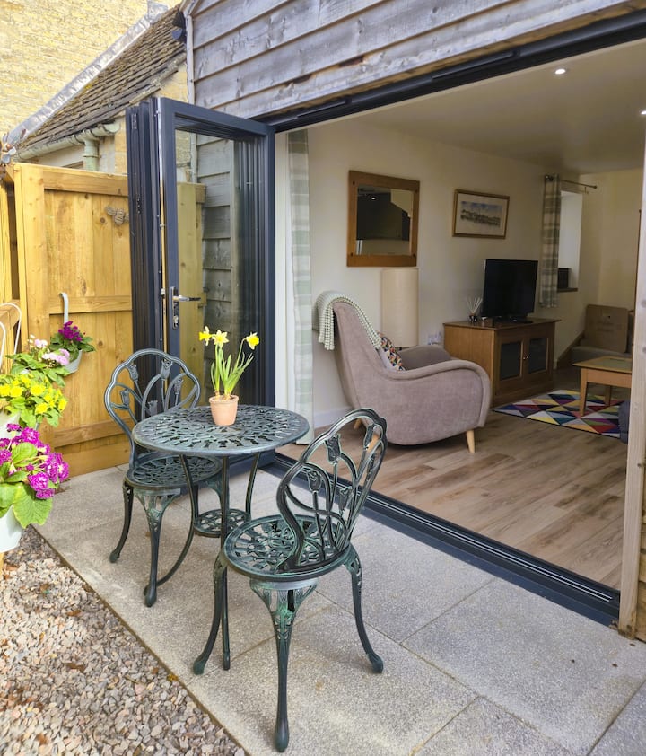 Cotswold Village Retreat - Dog Friendly! - Oxfordshire