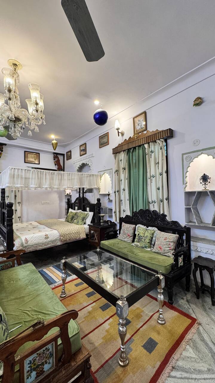 Heritage 2 Bhk Homestay With Kitchen In Udaipur - Udaipur
