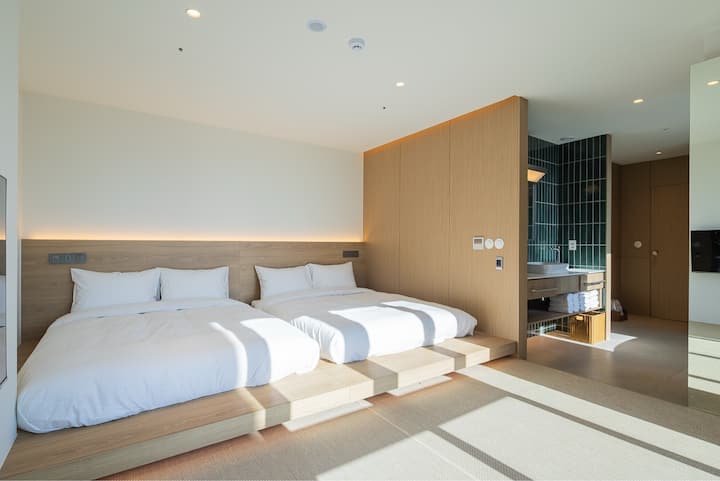 [구도 컬렉티브 강남] 강남역 3분거리 부티크 호텔 스탠다드 - Seoul