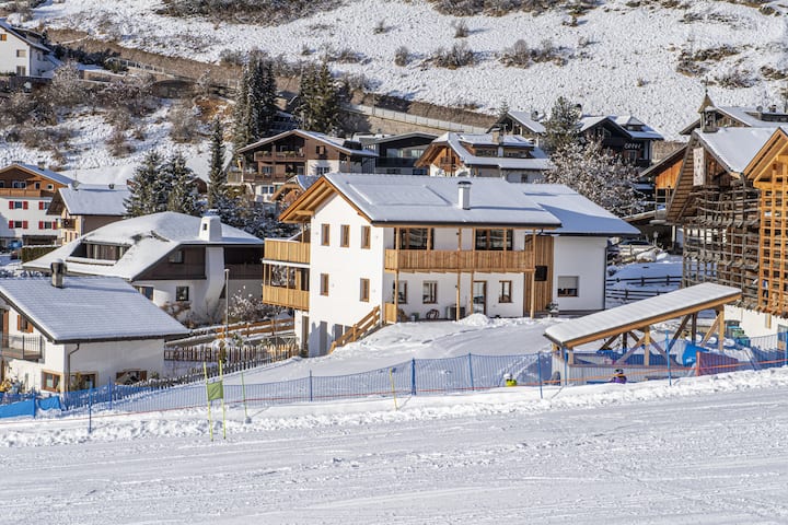 120a Tieja Panoramic Lodge - Urtijëi