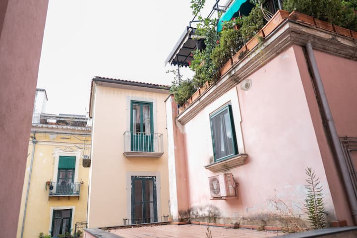 Modern B&b In The Heart Of Salerno - Salerne