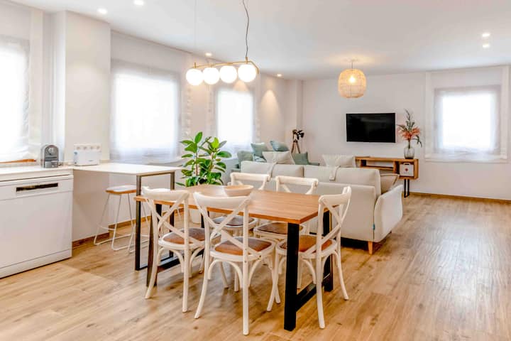 Spacious Family Apartment | Nature & Mountain Calm - Carranza