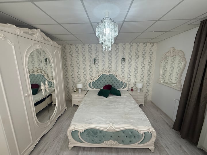 Apartament 5 Camere - Craiova