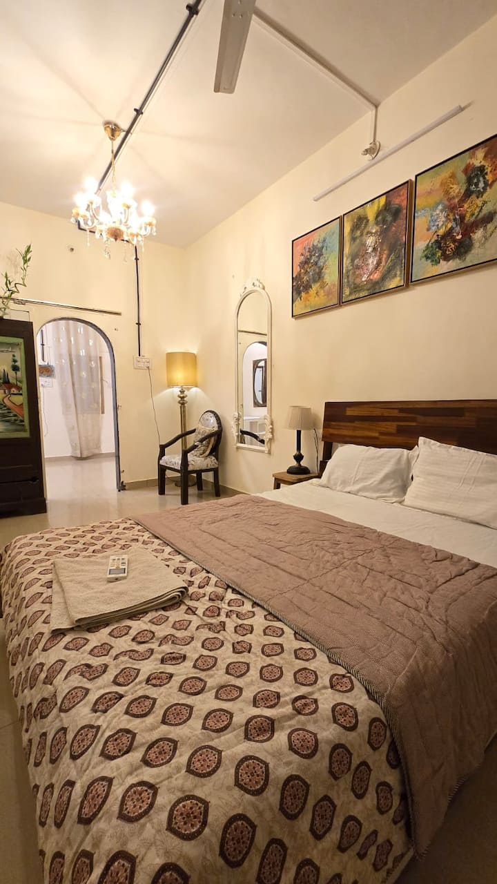 2 Bed Bandra Budget Apartment - 