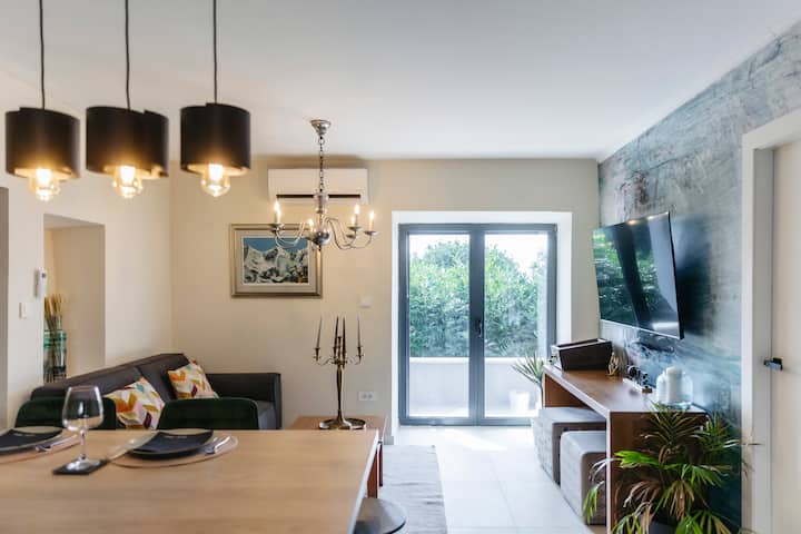 Mila Apartments- App2 - Cres