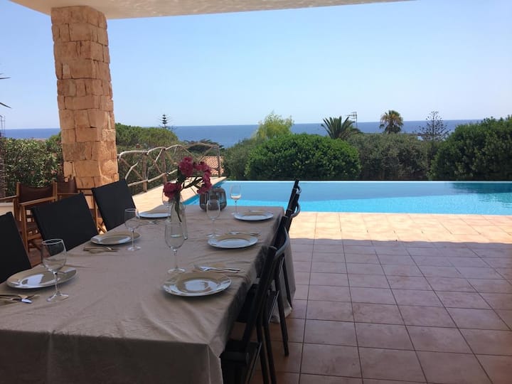 Belle Villa Avec Vue Sur La Mer - Binibeca