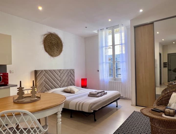 L’ancien Berlingot Or, Wifi, Centre-ville - Pézenas