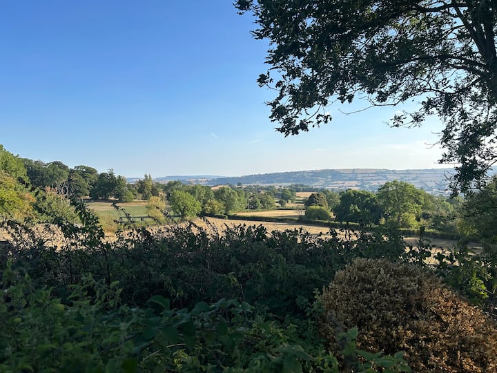 Hyssington Heights - Welshpool