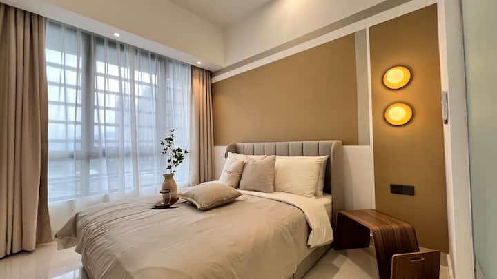 Serene Muji-inspired Suite1 For 2 | Wifi | Smarttv - Malaysia