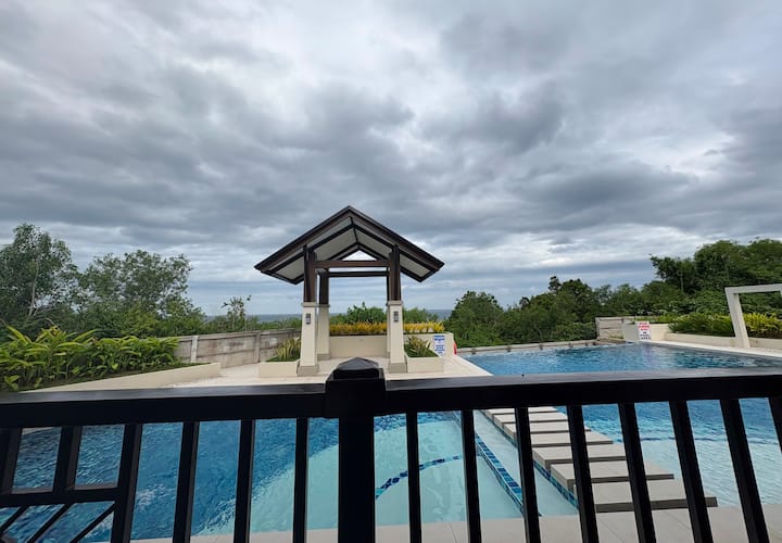 Azure Edge - Panglao