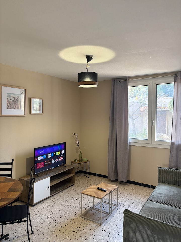 Appartement En Rdc Avec Jardin - Frontignan