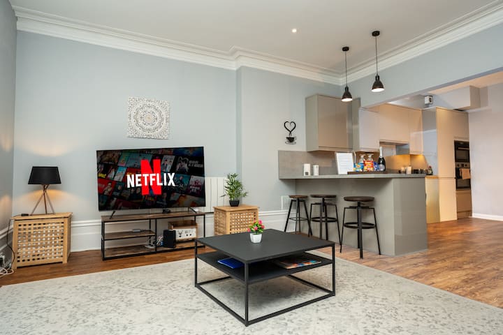 Perfect Pad Nr Beach + Lanes | Parking | Sleeps 4 - Brighton
