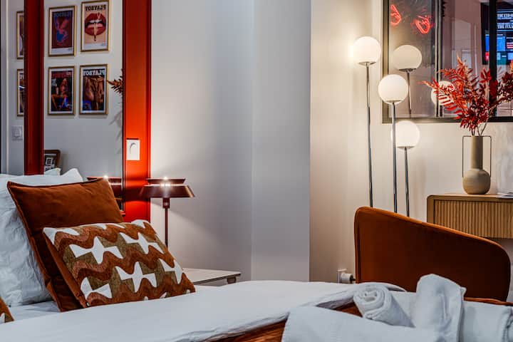 Escapade Romantique & Spa Privé-l'écrin Rouge - Bordeaux