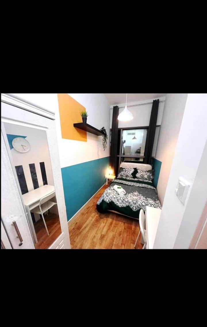 Cozy Classic Room In Tecom Dubai - Dubai